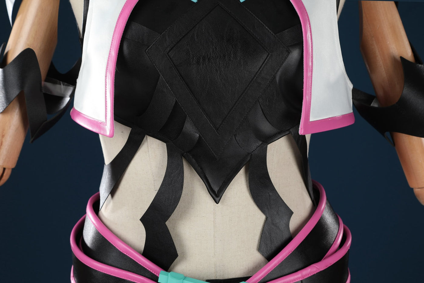 Overwatch 2 X Street Fighter 6 Juri Kiriko Cosplay Costumes – coscrew