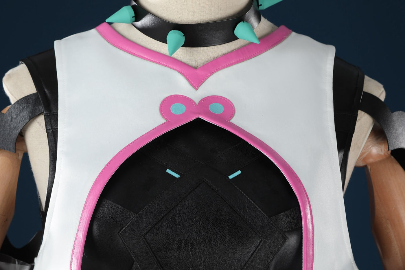 Overwatch 2 X Street Fighter 6 Juri Kiriko Cosplay Costumes – coscrew